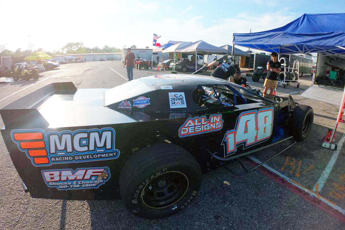 MCM RACING SE CUELGA LA PRIMERA VICTORIA DEL AÑO EN HOUSTON | Titansports