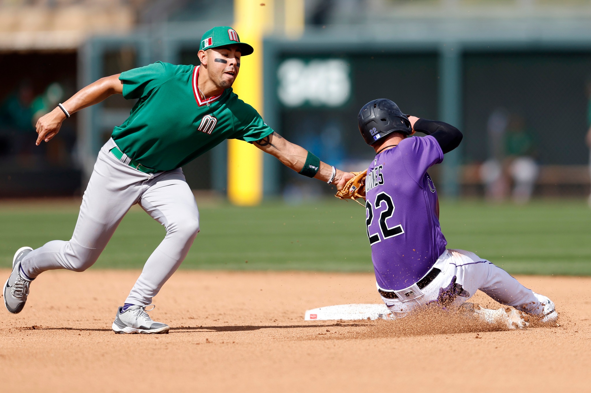 MÉXICO CON VICTORIA SOBRE ROCKIES ANTES DE DEBUTAR EN EL CLÁSICO ...