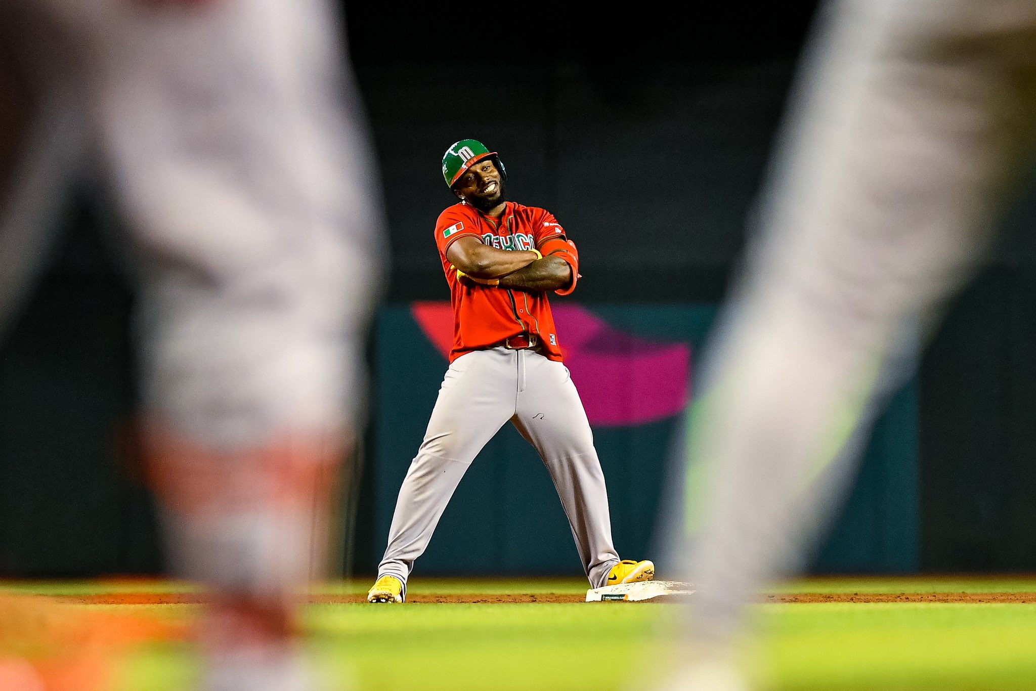 BRILLA RANDY AROZARENA EN VICTORIA SOBRE CANADÁ | Titansports