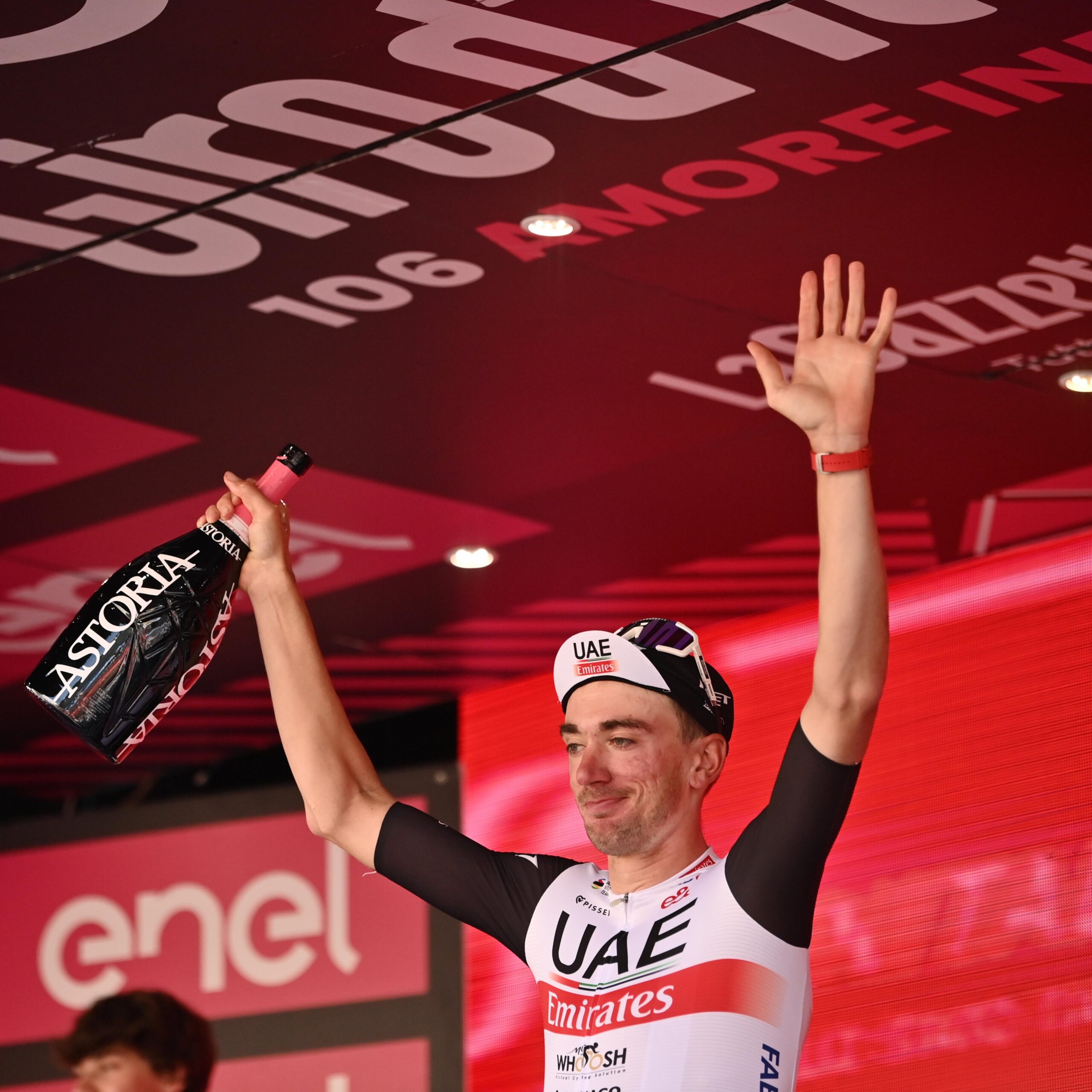 ETAPA 15 DEL GIRO PARA MACNULTY DEL UAE TEAM EMIRATES | Titansports