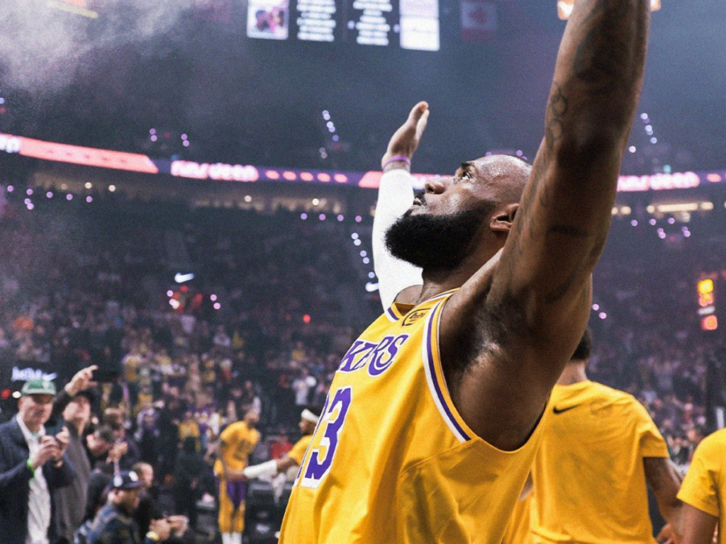 LeBron James Makes History with 50,000 Points! | Titansports